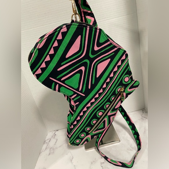 Hand Crafted | Bags | Nwot Handmade African Print Africa Shaped Handbag ...